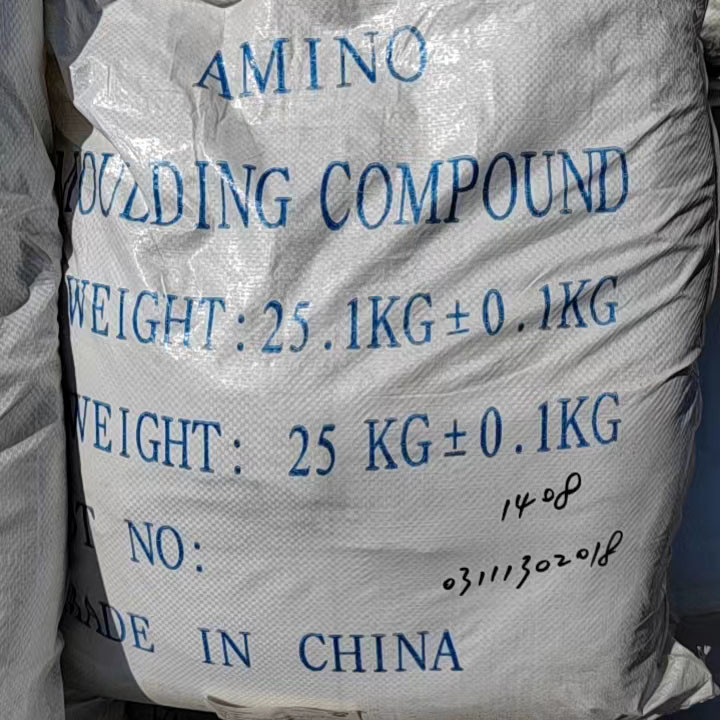 White Urea Formaldehyde Resin Powder With Melting Point 100-200°C